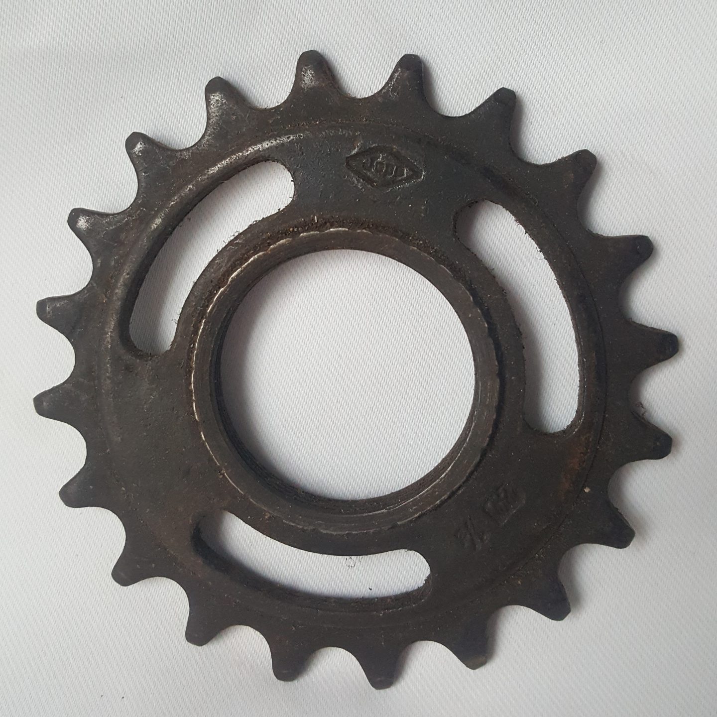 Ritzel 1/2 x 1/8 20 Zähne Schraubausführung - Past Bikes